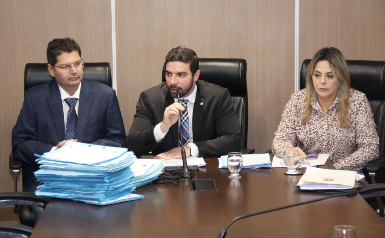 CFFO APROVA LEI ORÇAMENTÁRIA DO PRÓXIMO ANO COM 119 EMENDAS - ALEPA