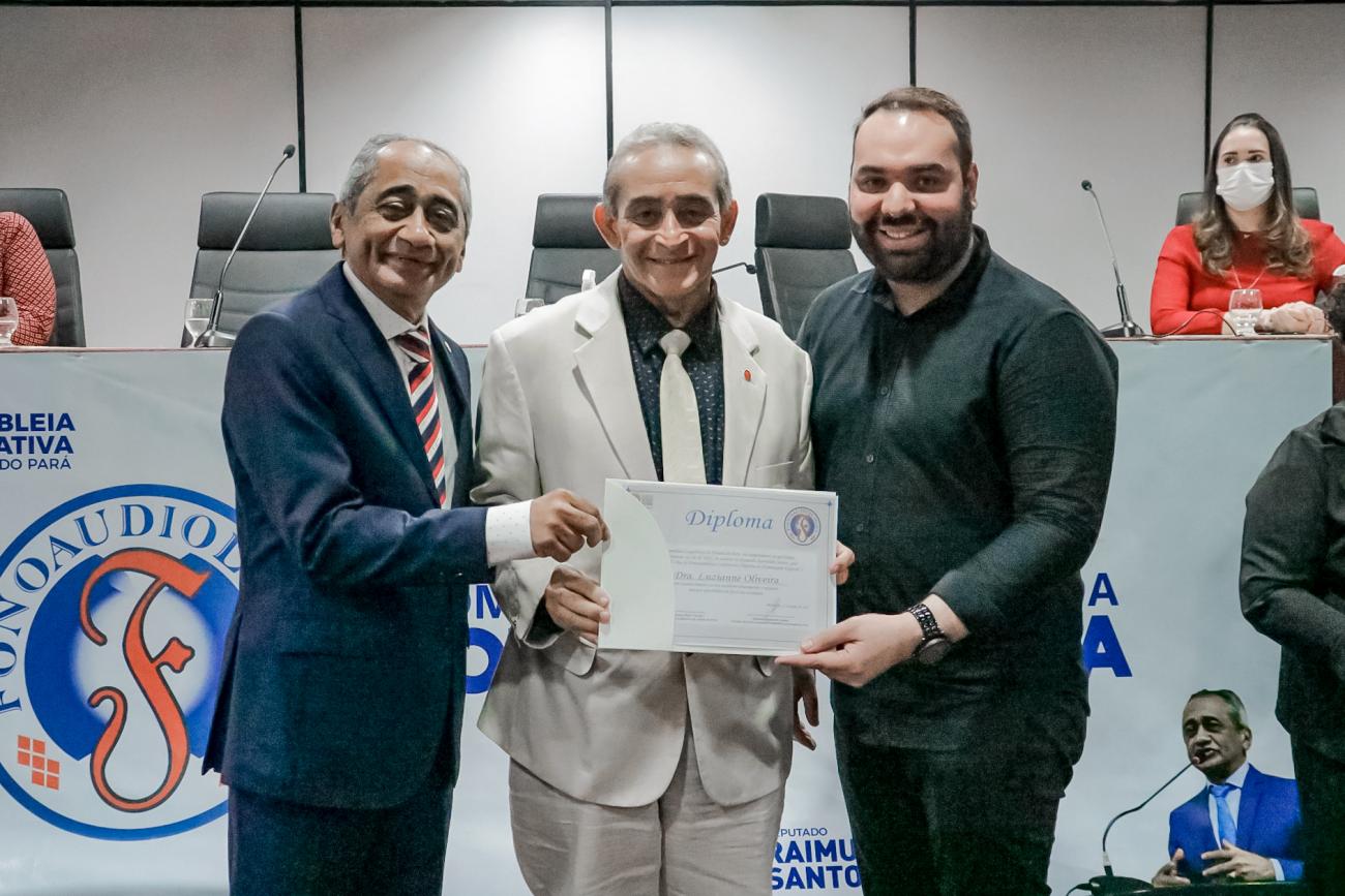 Sessão solene marca os 40 anos da Fonoaudiologia - ALEPA